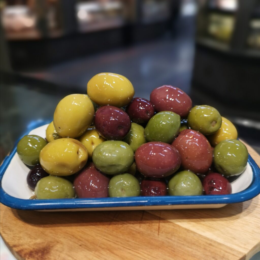 Euromix 4 Olive Mix - Queen Victoria Market